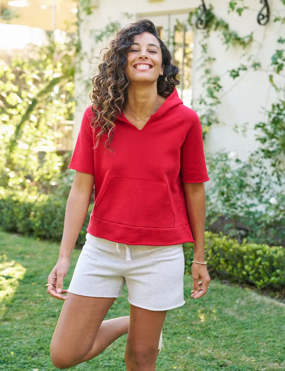 Frank & Eileen - Mel Hoodie in Double Decker Red – Blond Genius